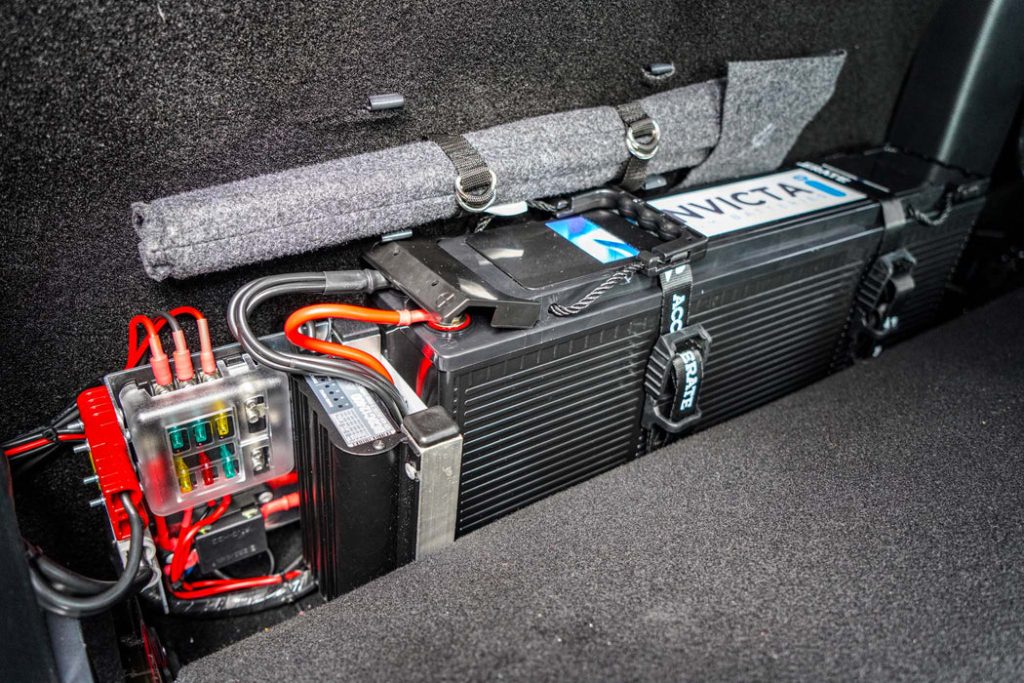 Choosing Dual Batteries for Your 4x4